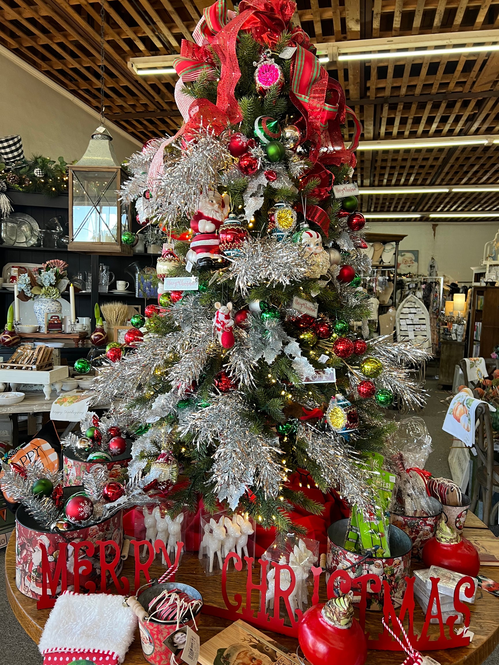 Heart's Desire is a gift shop and online store