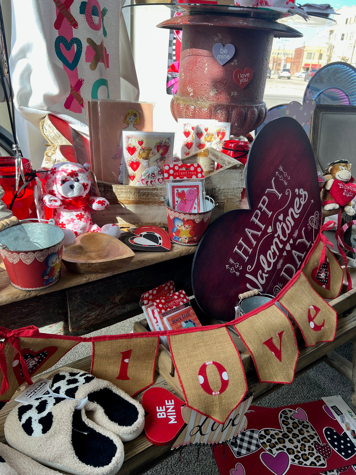 Heart's Desire is a gift shop and online store